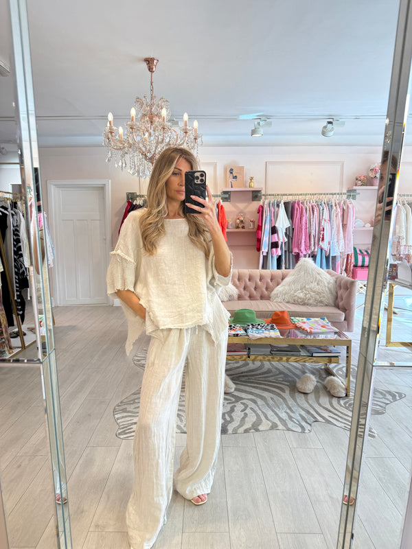 CLOTHING – EBA.